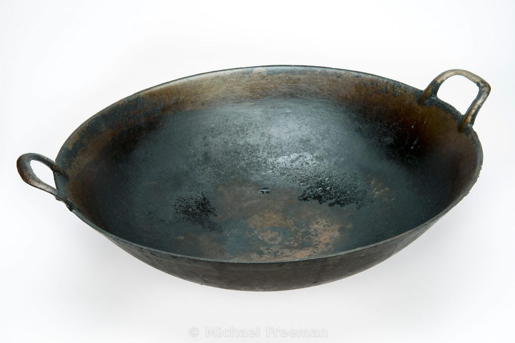 How to Cook With a Wok – Malvado Con Queso